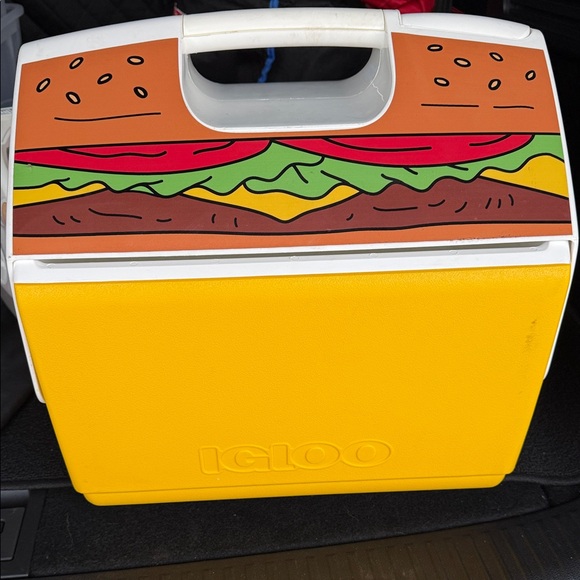 Igloo | Kitchen | Igloo Bobs Burgers Yellow Cooler With Burger Graphic ...